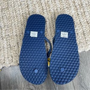 Vans | Shoes | Vans X Peanuts Mens Sandal Flip Flops Size 3 New Navy ...